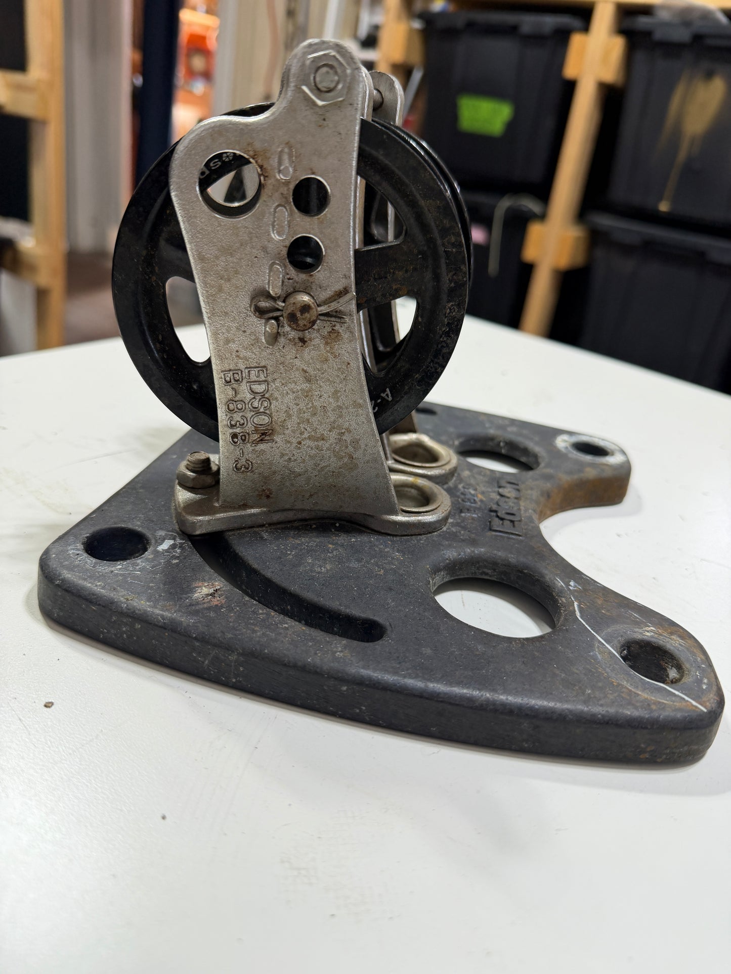 Edson B-289 Base / B-838-3 Pulley Holder / A - 2397 Aluminum 4" Pulley ...