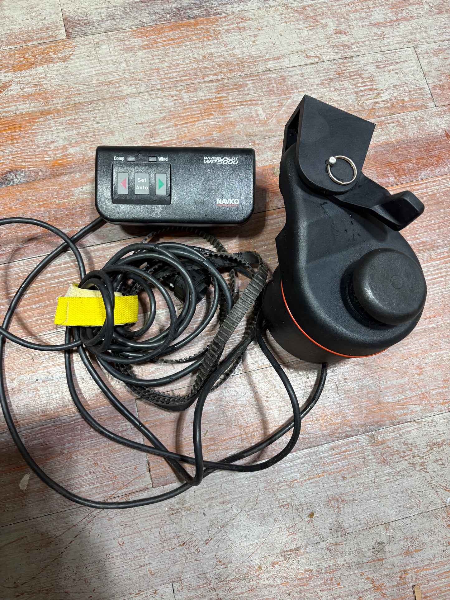 Navico Wheel Pilot WP5000 – Sailboat Parts