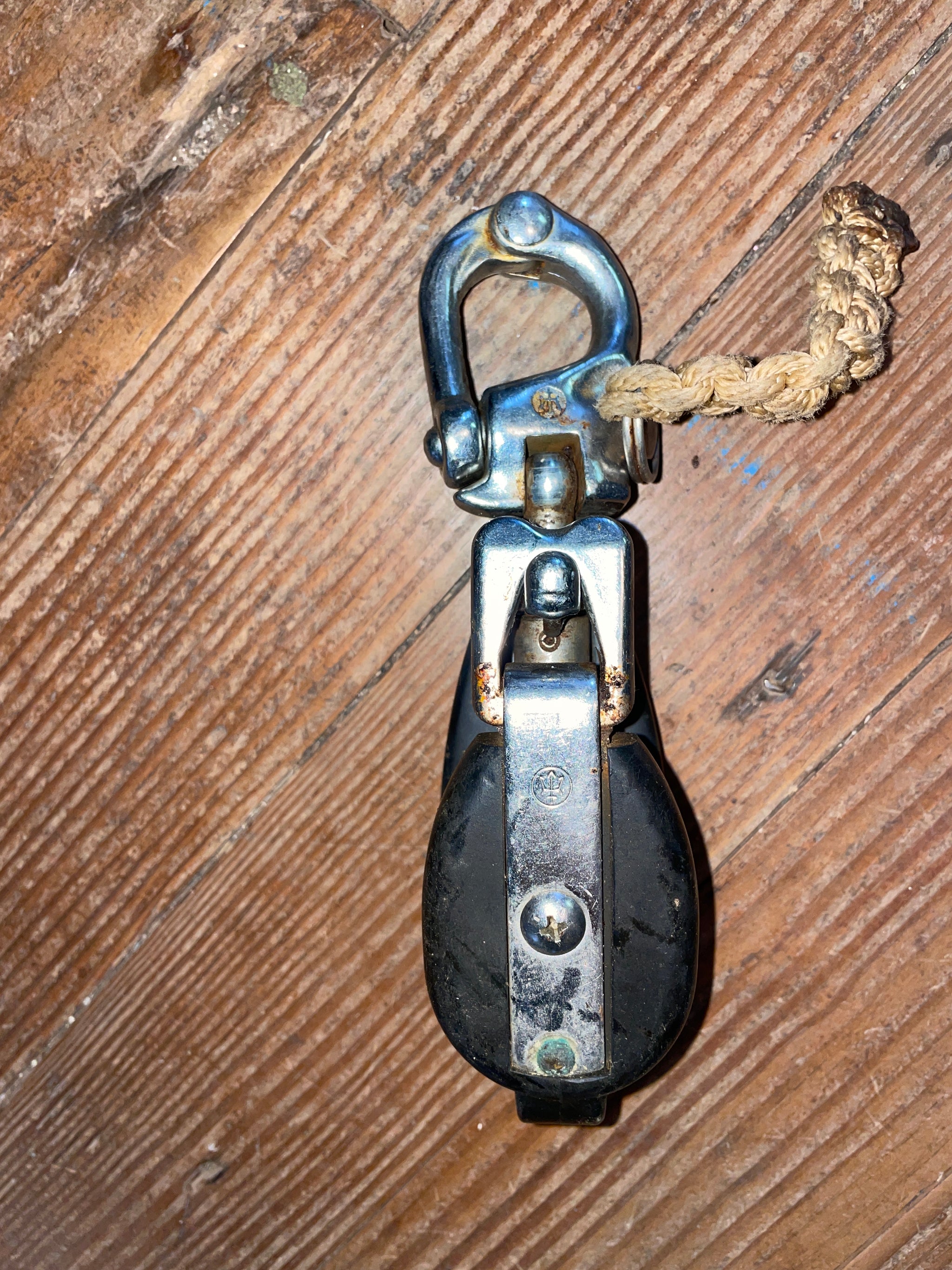 Merriman Snatch Block 1 7/8” Sheave -1/2” Line – Sailboat Parts